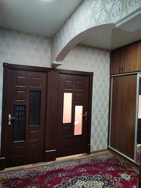 Отличная локация! Себзар 4 комнатная,2 этаж, 4х этажны, площадь 84 м2