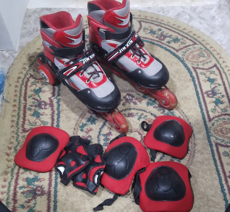 Роликовые конки почти новые раз. 39-42
