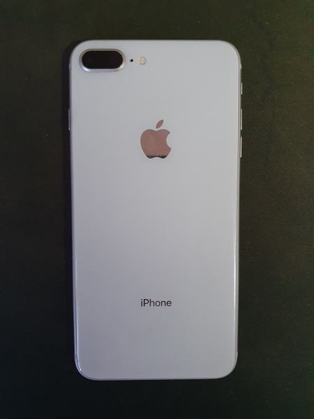 IPhone 8 plus 64GB