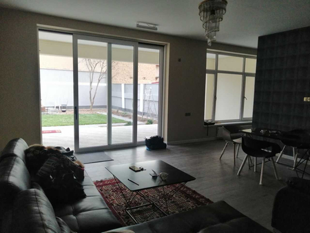 A land plot with high-tech renovatioт is for rent in Yakkas.district