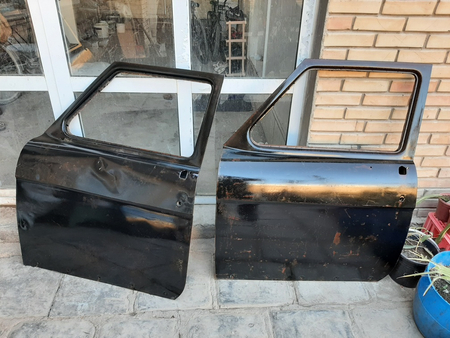Двери от Газ 21 волга