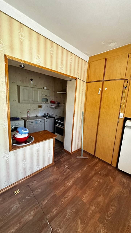 Продаётся 1/1/4 на м-в ТТЗ 1