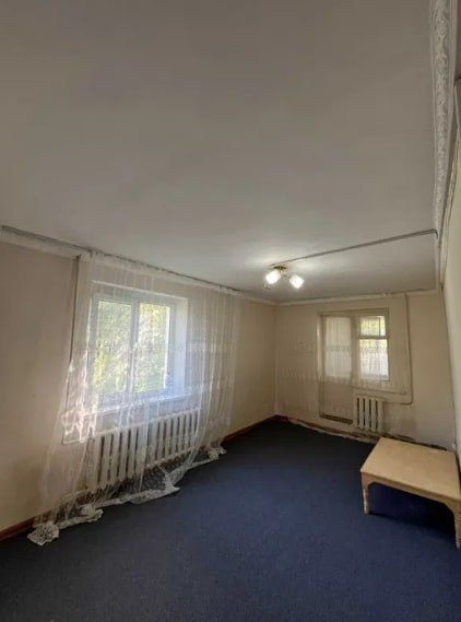 Продаётся Чиланзар 23 квартал 1//4//5 42м2