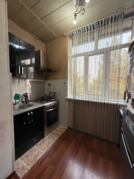 Юнусабод 13.кв 3/3/4 срочно квартира