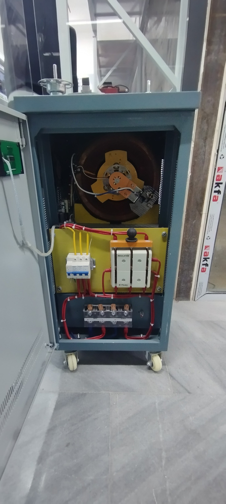 Стабилизатор напряжения 40kv  Andeli stablizotor
Andeli 40 kv --- 220v