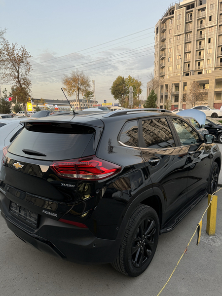 Tracker 2022 Premier