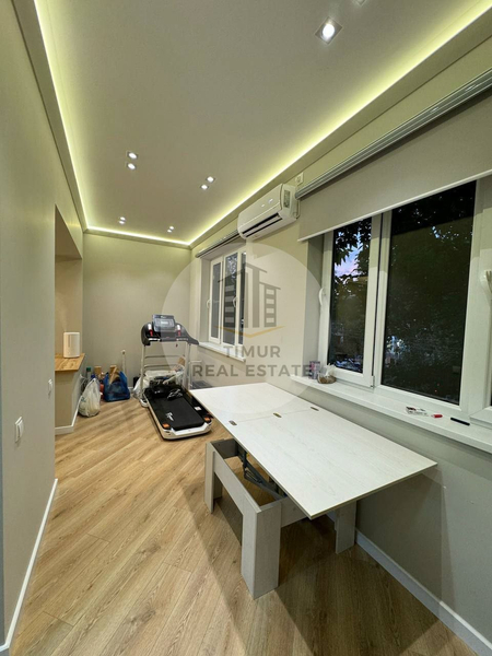 Продажа 2/3/5.  Академ городок . IT park . Балкон 2х6 . 53м2