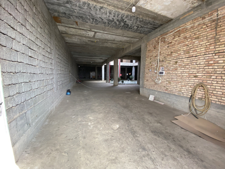 В доль трассы Самарканд сити (под ресторан)