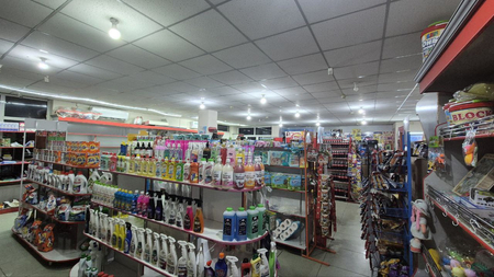 Tayyor biznes sotiladi .Magazin