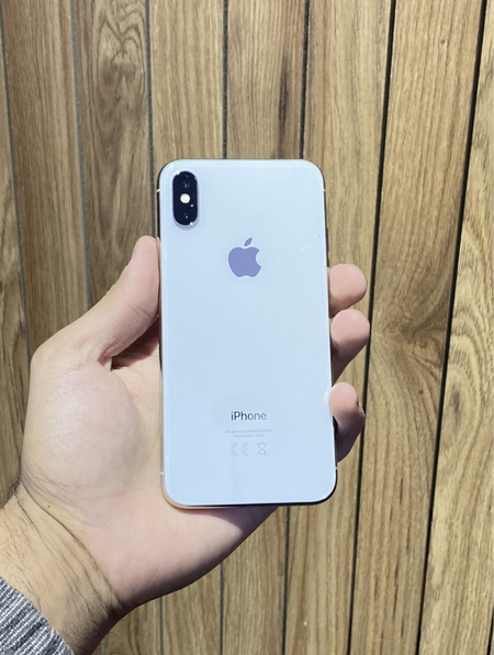 iphone X        .