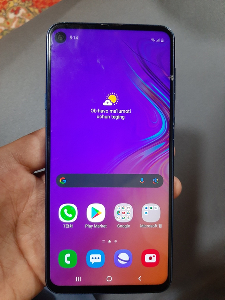 Samsung a 9 pro sotiladi