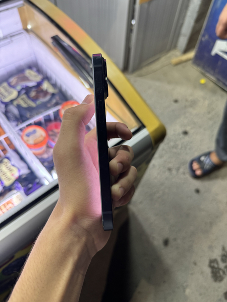Iphone 14 srochna sotladi yengde