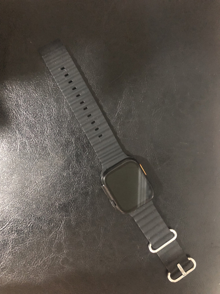 Smart watch sotiladi 7max
