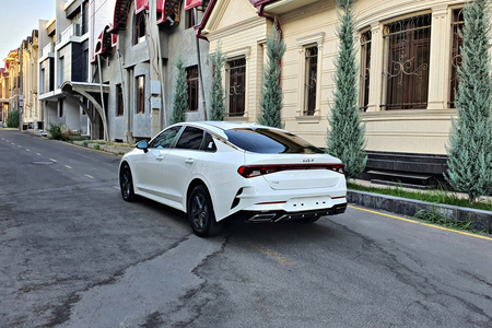 KIA K5 2 Позиция 2023 Небитая Состаяние Какновый Пробег 27000Км