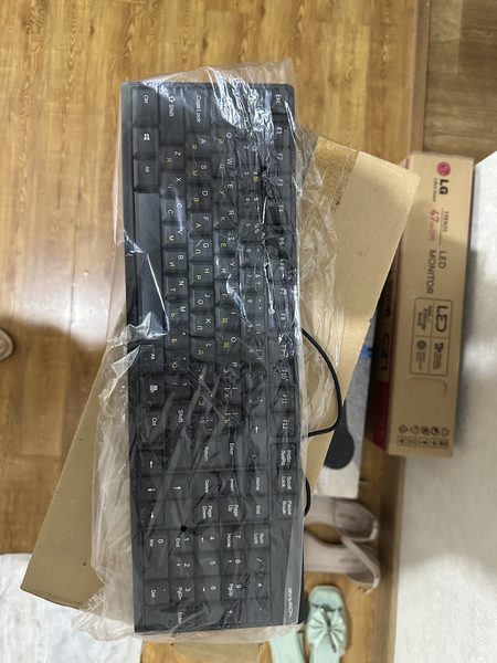 LG. 19EN33. Led monitor настольные компьютер