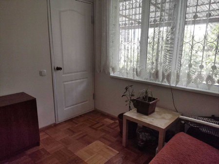 (К124005) Продается 2-х комнатная квартира в Шайхантахурском районе.