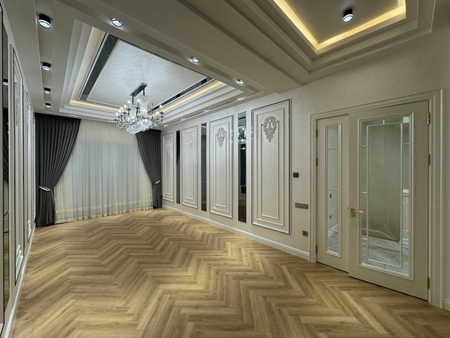 Продается Евро дом Ор-р: центр Лунчарский 450м2