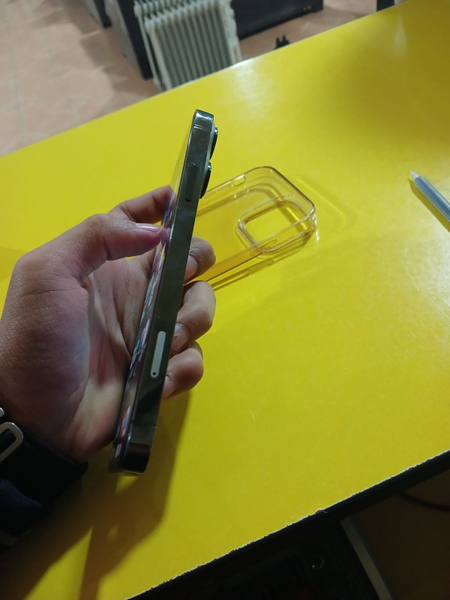 iPhone XR в корпусе 13 про Обмен