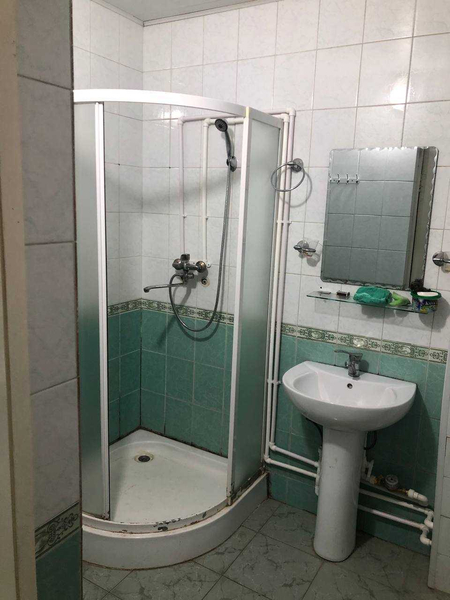 Нотурар жой сотилади 54 кв.