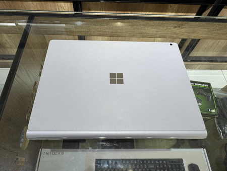SURFACE Book 2 CORE i7-8650U, 16гб, 512ssd GTX 1050 Сенсорный