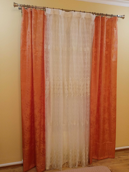 Вертикальные Б/У жалюзи 2шт 130х192см, 1шт 158х192см.Цена 150 тыс 1 шт