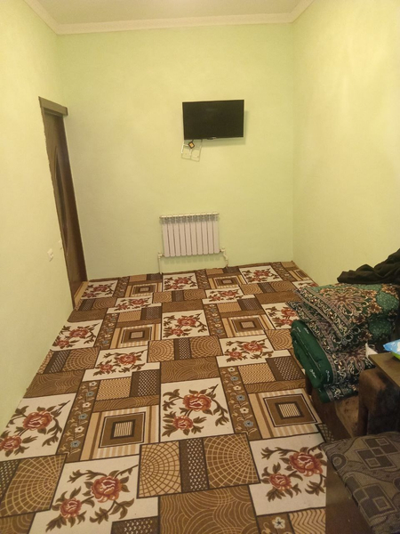 Арендага берилади адрес чиккен гулистон олдида