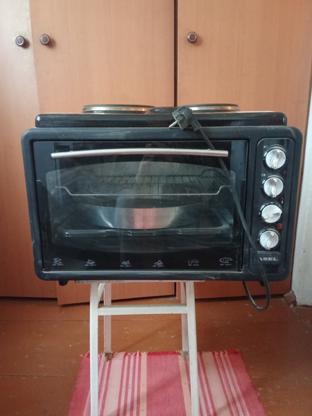 Продается электро духовкав