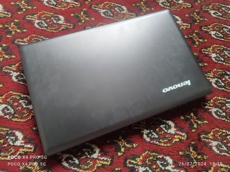 Lenovo noutbuk sotiladi kampyuter