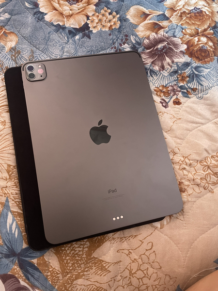 Ipad pro 11 (3-gen)  m1.  256 gb!