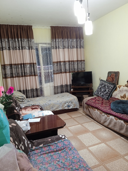 Срочно продается 2 ком квартира  Аранча