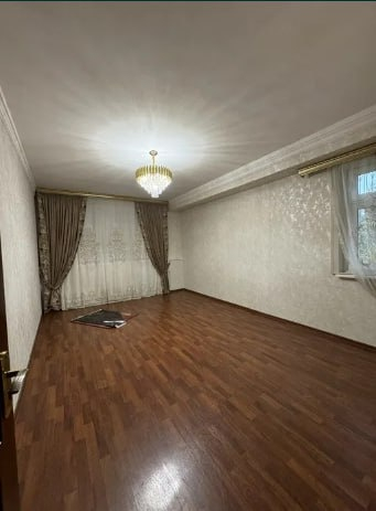 Космонавтов Квартира Продается 3/2/12 ор-р МВД