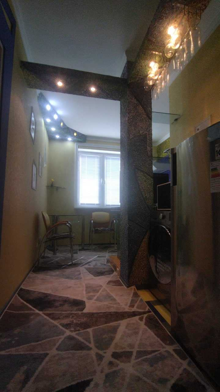 В аренду 2х комнатная ул Бобура