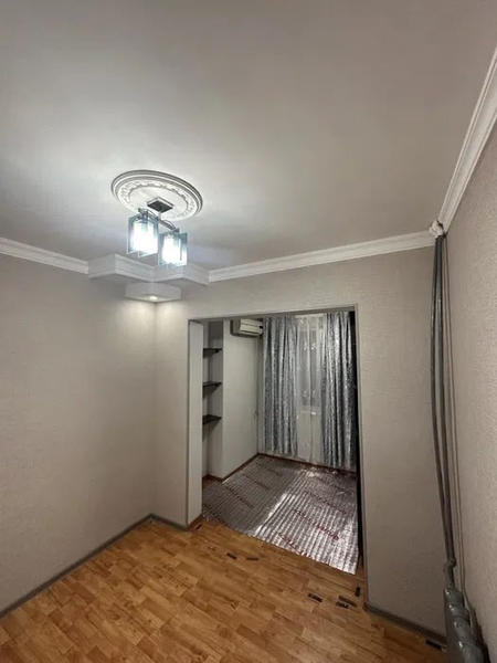 Дархан 1в2/1/9 Евро ремонт 42м2