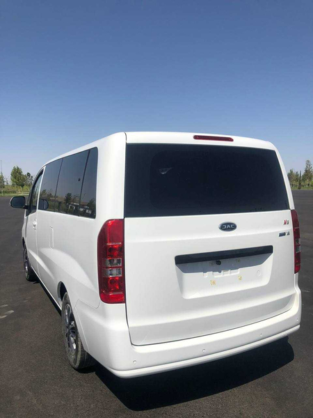 Jac m3 miniven nalichida oq qora rangda tayyor