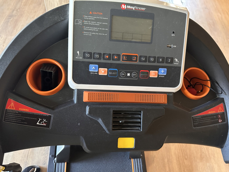 Беговая дорожка Maxfitness E-3000