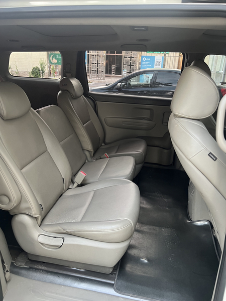 Kia Carnival Трансфер из/в Аэропорт. Поездки по Узбекстану и горы