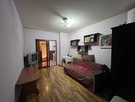 Юнусабад-19, ор-р напротив магазина Чайка, 4/1/5, 92 м², парковка=