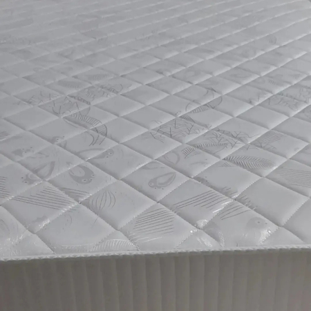 Matras matras Standart razmerla 140 $ 165 $ 170 $ 190 $