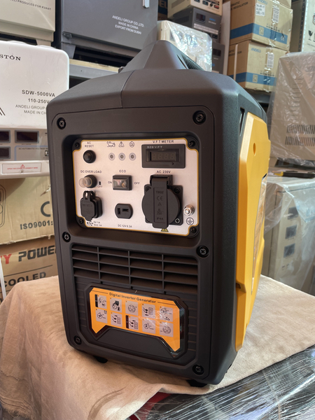 Generator dvijok генератор движок инверторный ( синиус ) 2/3 кв