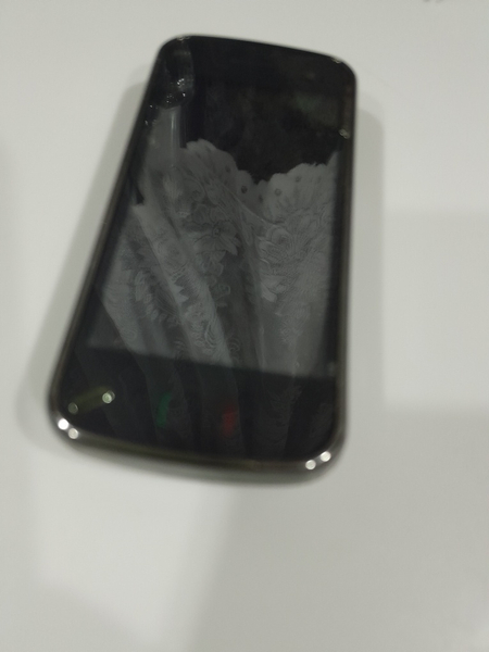 Assalom alekum Nokia N97 sotiladi original 32gb holati yaxwi