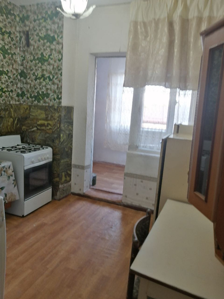 Продаётся 3х комнатная квартира на Юнусабад 10