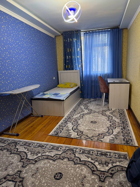 3 xonali uy sotiladi, Shota Rustavelli kochada