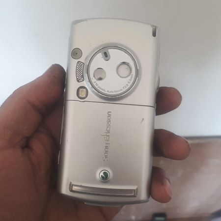 Sony ericsson p990i