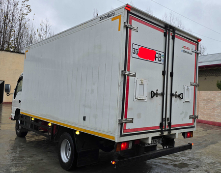 Isuzu NQR 5 tonnalik sotiladi