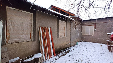 Продается участок 6 соток парк Новый узбекистан