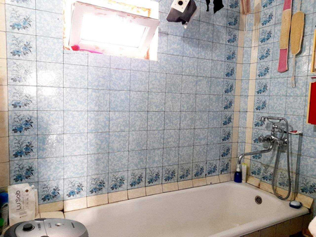 Продам 2-х комнатную на Новомосковской.Кардиология