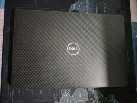 DELL Business Carbon Edition. Core-i7 8-gen SSD 256GB, 16GB DDR4
