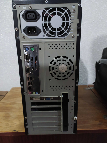 Бюджетный компьютер кейси сотилади, G41/775 socket DDR3 видеокарта бор