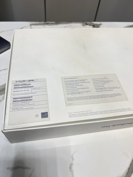 MacBook Pro 15, 2017, 16GB/ 1 TB