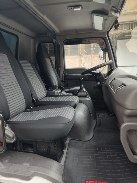 Isuzu sotiladi srochno 10 tonnalik